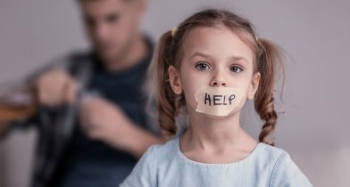 Hand Signals for Help: How to Sign for Help in a Different Ways ...