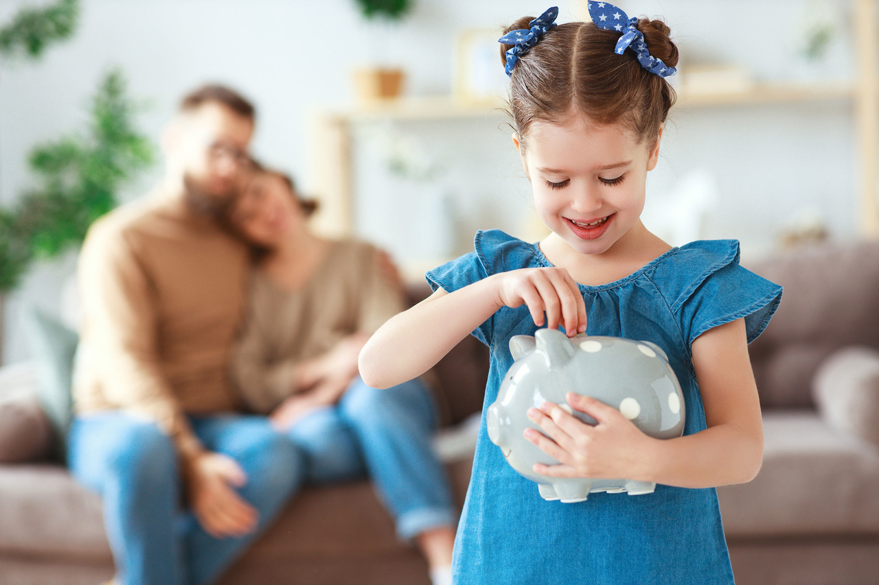 How to Make Money as a Kid: Jobs for Kids Under 13 and Older | Findmykids