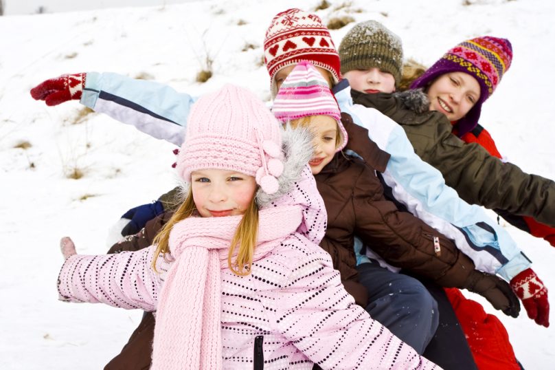 What is Parallel Play: Definition, Examples and Parallel Play ...