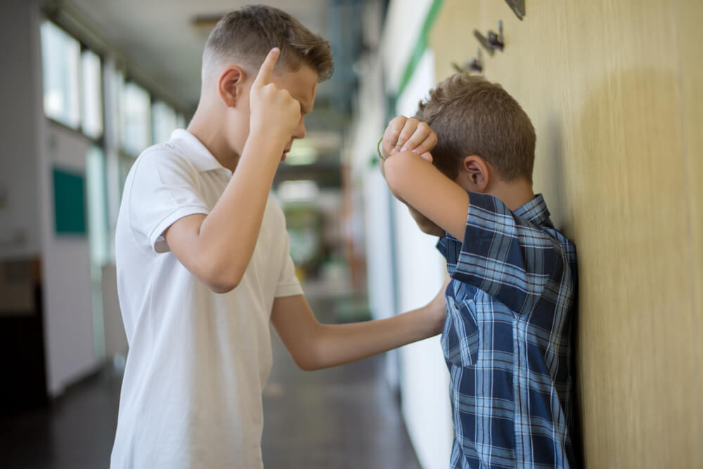 How to Deal with a Child Misbehaving at School: Tips for Teachers ...