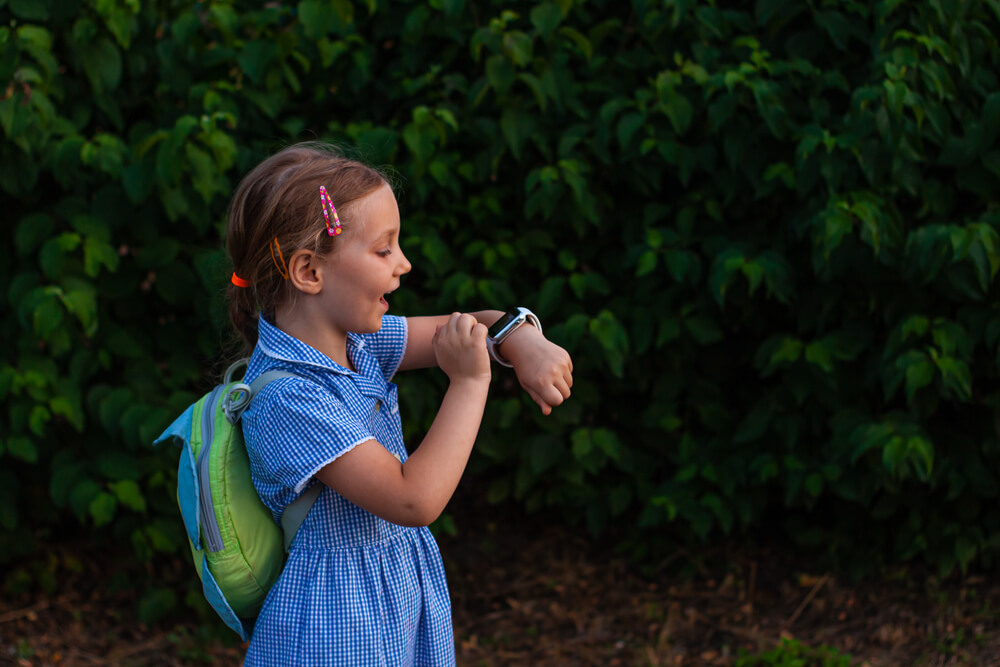 [2024] Best Apple Watch for Kids ️ Pros & Cons | Findmykids