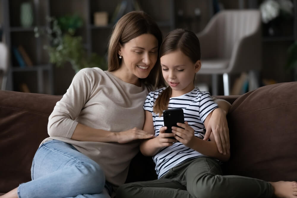 Steam Family View: Parental Controls Guide | Findmykids