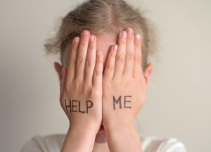 Hand Signals for Help: How to Sign for Help in a Different Ways ...