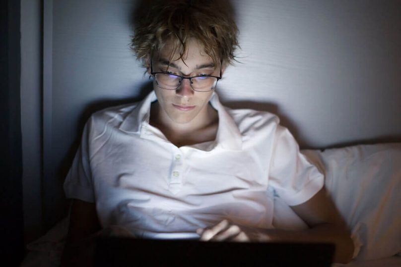 Illegal Streaming Sites Uncovered: A Parent's Guide | Findmykids