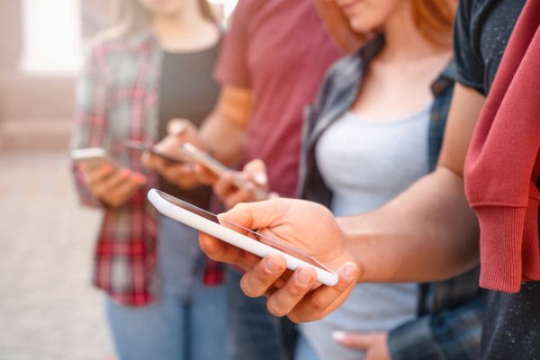 What Does FWB Mean? Examples and Usage Explained | Teen Slang | Findmykids