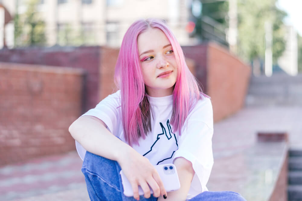 What Does FML Mean? A Guide for Parents | Findmykids