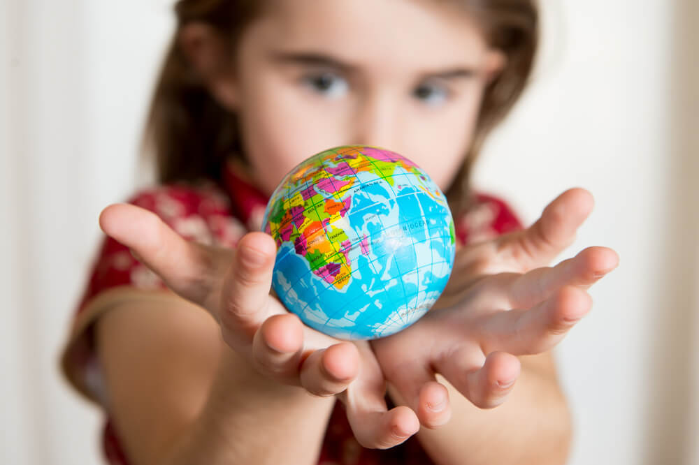 Geography Trivia Questions: 150 Fun Questions (Plus Answers) for Kids ...