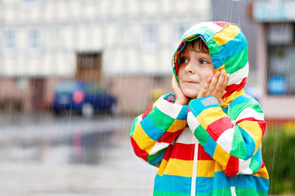 Fun Rainy Day Activities for Kids: Things to Do On a Rainy Day | Findmykids
