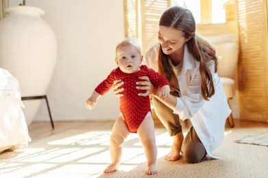 When Do Babies Start Walking? Signs, Stages of Baby Walking | Findmykids