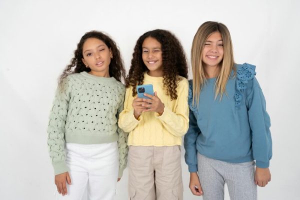 GYAT Meaning | Examples, Slang Usage on Snapchat & TikTok | Findmykids