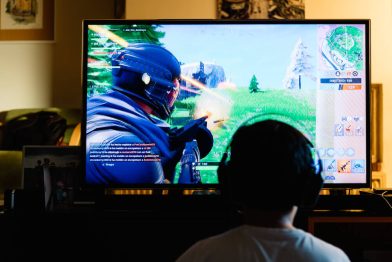 What Is Fortnite? Fortnite Age Rating: Is It Safe for Kids | Findmykids