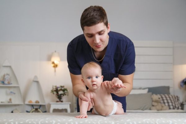 When Do Babies Start Crawling? Stages and Tips. Helping Your Baby Start ...