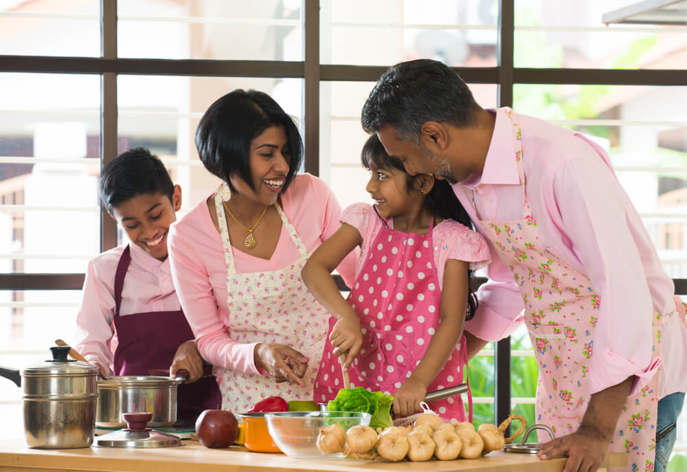 Food Games for Kids: Fun Food Challenges and Food-Themed Activities ...