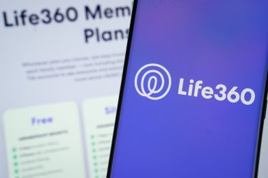 Life360 vs Find My: Which Is the Best Location Tracking App for Your ...