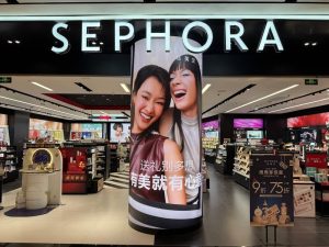 What Is a Sephora Kid? The Gen Alpha Beauty Trend Explained | Findmykids
