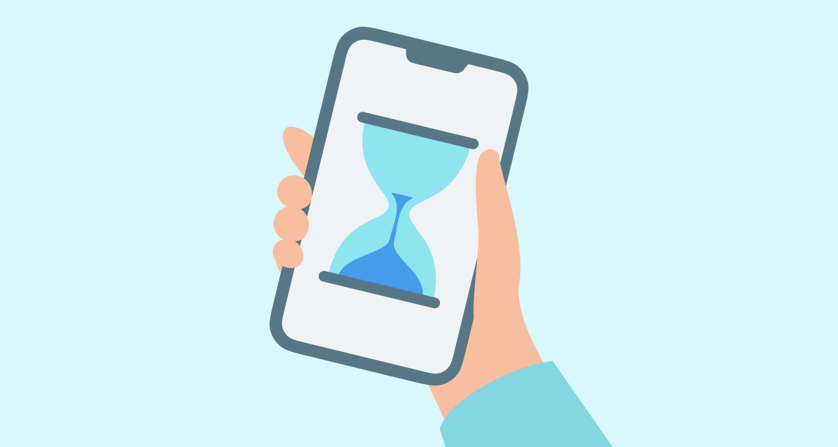 How to Set Screen Time Limits Without Conflict | FindMyKids Blog