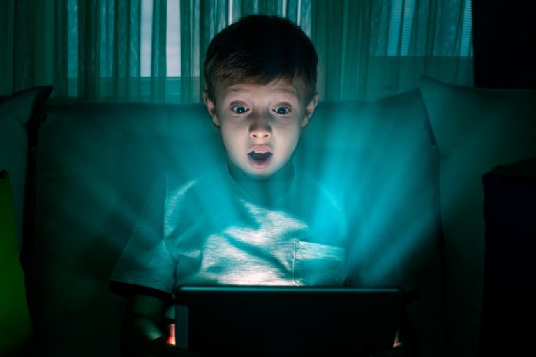 What Is Lemon8? Guide for Parents on Safety and Use. Lemon8 vs TikTok ...