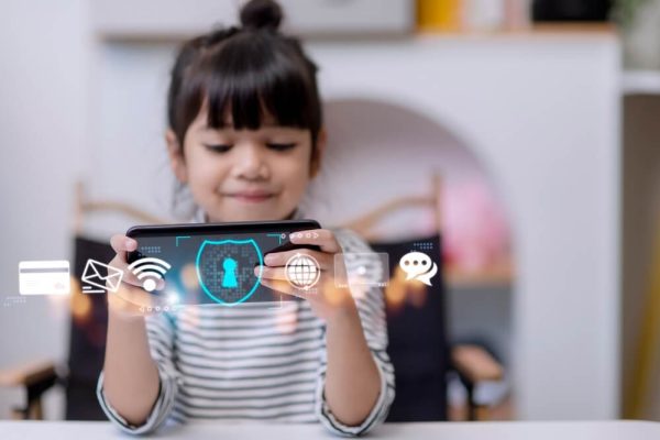 How to Turn On Parental Controls on iPhone: Step-by-Step Guide | Findmykids